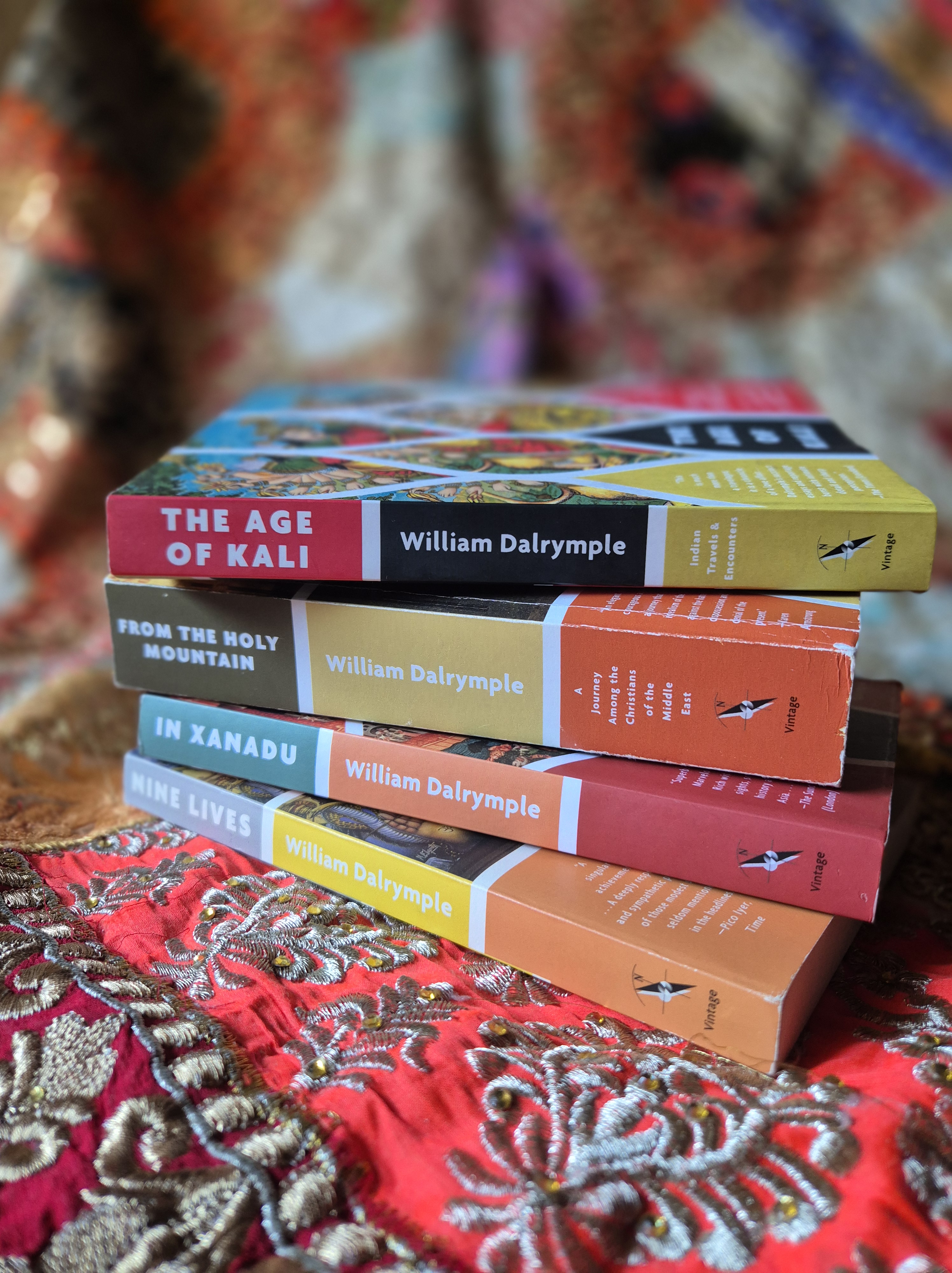 William Dalrymple: The Age of Kali – The Book-Butterfly